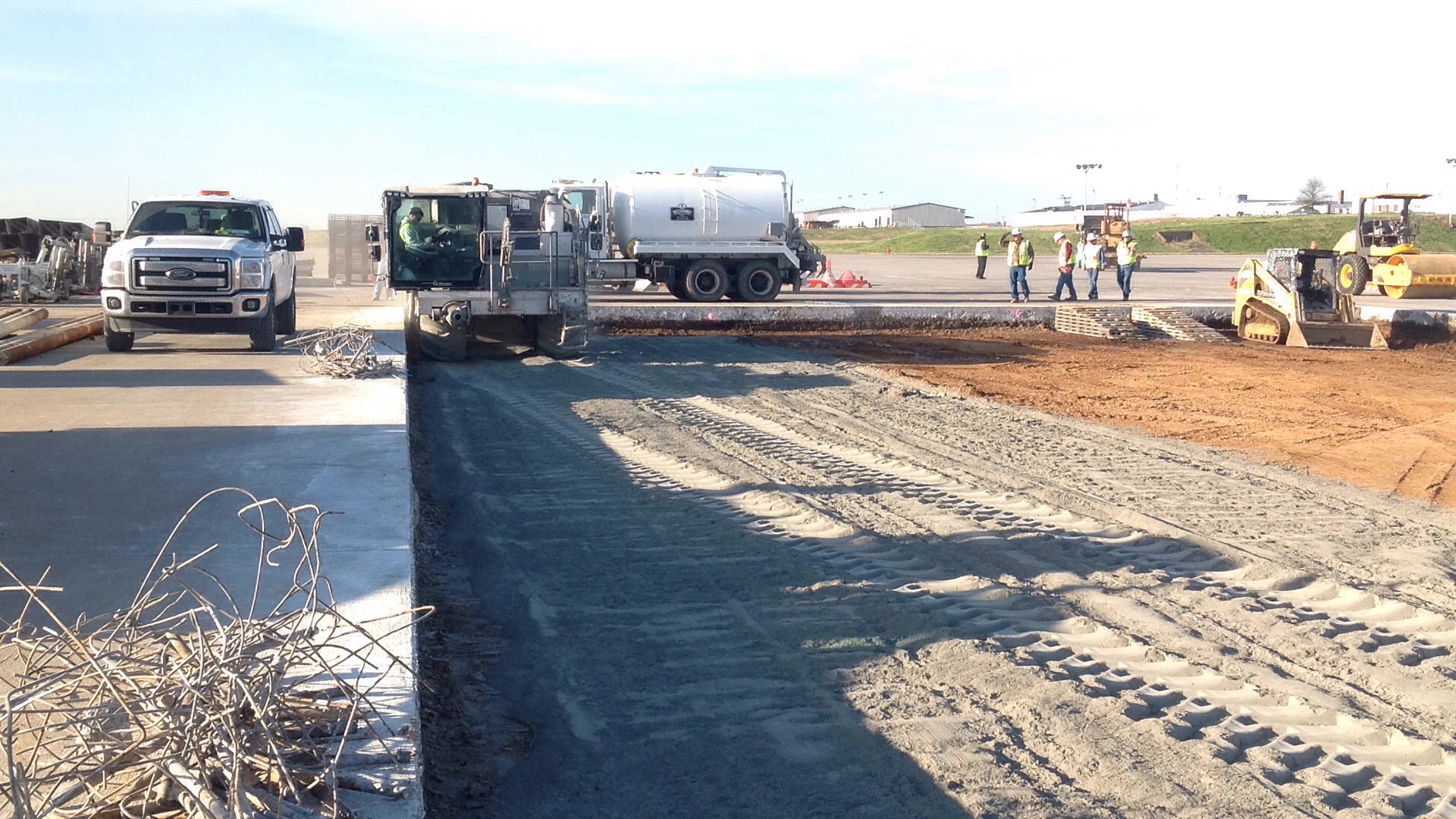 Cargo Apron Slab Replacement (Phase 2) | The Harper Company | 859.586.8890
